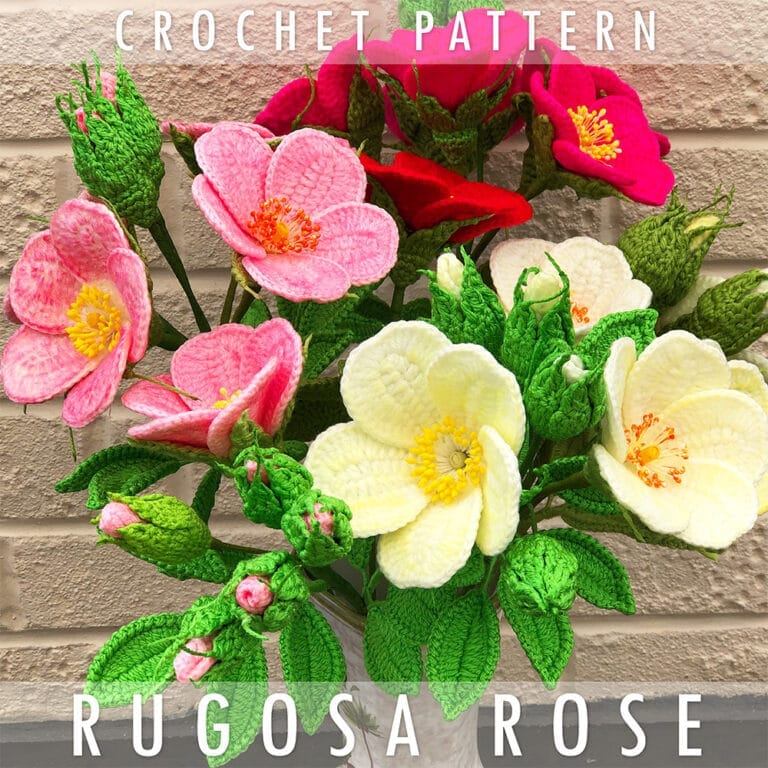 Mini Rose Crochet Pattern - Natagor Finlayson